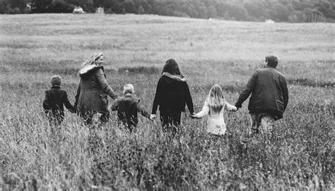 Familie Schwarz Weiß Bilder Kostenloser Download Auf Freepik