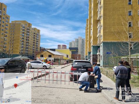 Нийтийн эзэмшлийн талбайд зөвшөөрөлгүй барьсан автомат хаалтуудыг буулгаж байна