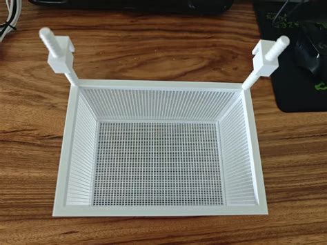 Fish Tank Isolation Box Hatching Box Breeding Box With Adjustable