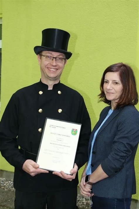 Nachfolger Michael Netscher Ist Neuer Bezirksschornsteinfeger In