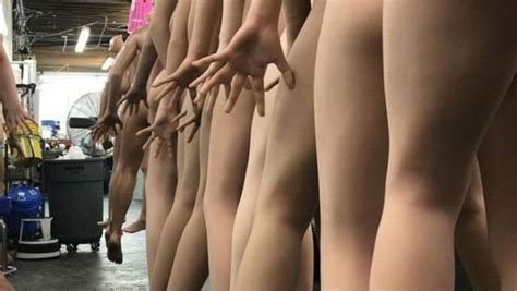 Sex Robot Factory In Action 33 Pics Izispicy Com