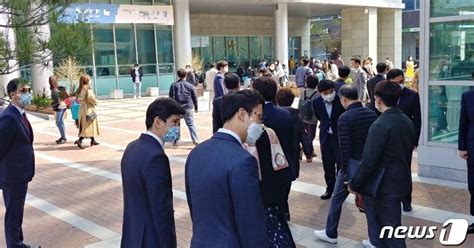 대전 교회들 부활절 현장예배 곳곳 강행거리두기 무색