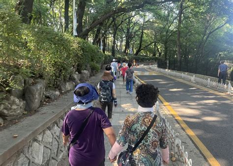 순환운동 교실 및 힐링건강 걷기 운영 안내 인천광역시 중구 웰로