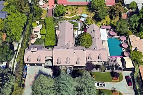 Angela Bassett House The California Home Urban Splatter