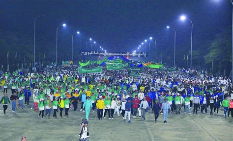 နိုင်ငံ‌တော်စီမံအုပ်ချုပ်ရေးကောင်စီဥက္ကဋ္ဌ နိုင်ငံတော်ဝန်ကြီးချုပ် ဗိုလ