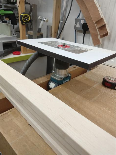 Makita Drt 50 Cordless Palm Router Uk Workshop