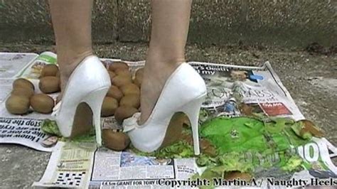 Marias White Platform High Heels Crush Kiwi Fruit 1 720x576