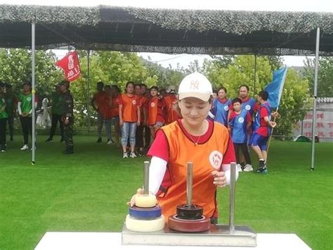 团建游戏 汉诺塔如何通过游戏促进团队协作和沟通 齐扬团建管家