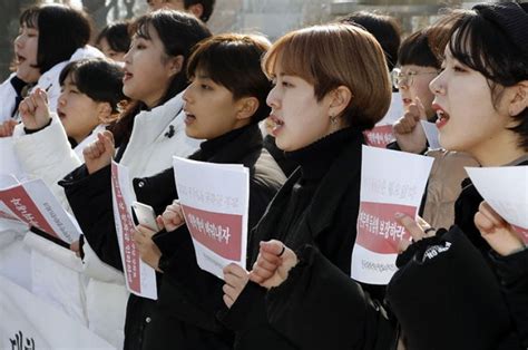 대학생 학자금대출액은 63조원···반값등록금 제대로 하라” 인사이트