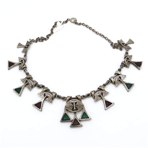 Egyptian Style Necklace Antiques On Queen