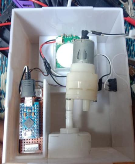 figure 1 from design automatic hand sanitizer microcontroller based using arduino nano and