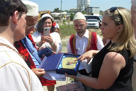 Xhevahir Cirongu Rezalla Dhe Gurët E Kujtesës Historike