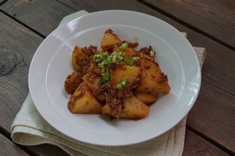 참치캔으로 감자조림 만들었어요