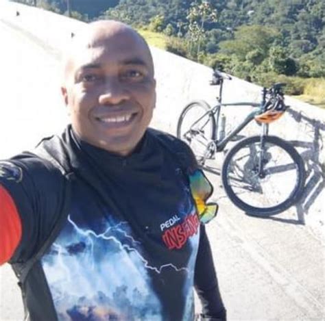 Morador é Morto E Outro Baleado Em Caxias Na Baixada Fluminense Rio
