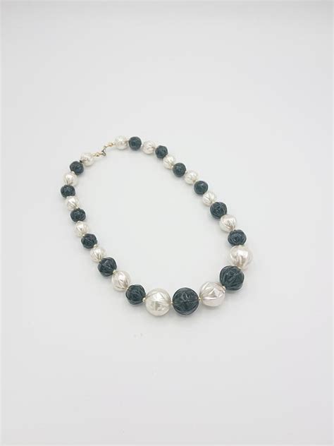 Гарне намисто пластик — ціна 130 грн у каталозі Кольє і намиста Купити аксесуари за доступною