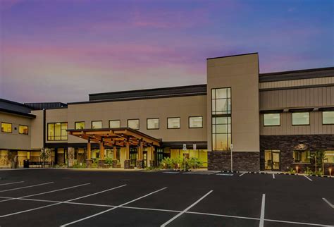Center For Orthopedics And Neurosurgery St Charles Health