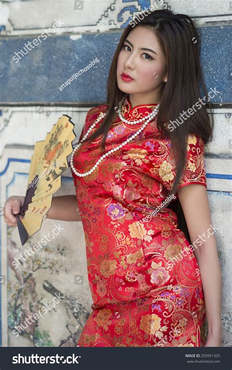 Chinese Traditional Dress