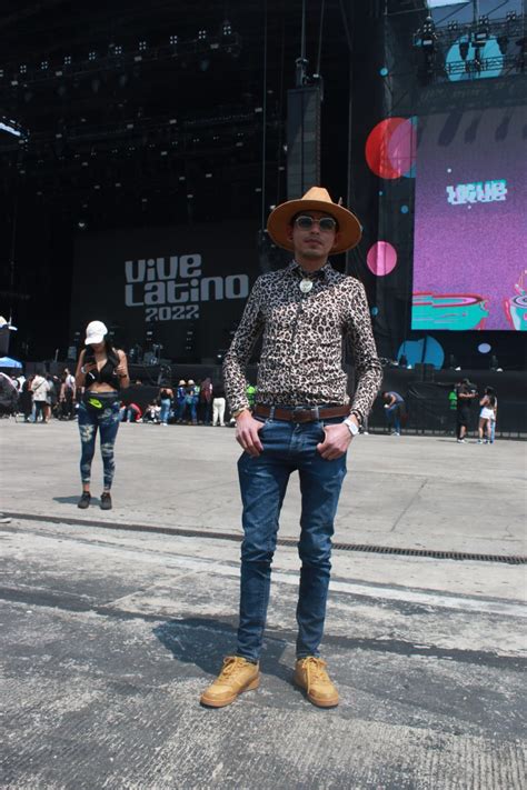 Moda En El Vive Latino 2022 Desde Looks De Los 60 Hasta Lo Colorido De