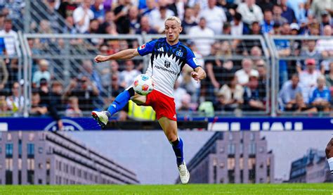 Transfer Kandidat Was Hsv Profi Hefti Zu Gerüchten Und Seinen Plänen