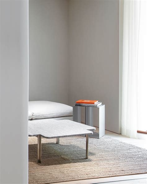 Sanro 라이프스타일 제품 인테리어 소품 가구 조명 스위치 Oul • Instagram Photos And Videos