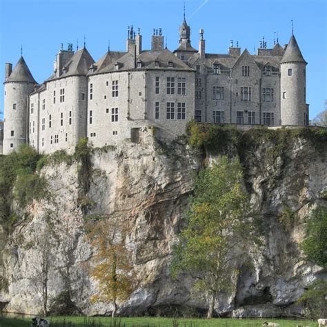 Château De Walzin Château Médiéval à Dréhance Belgique