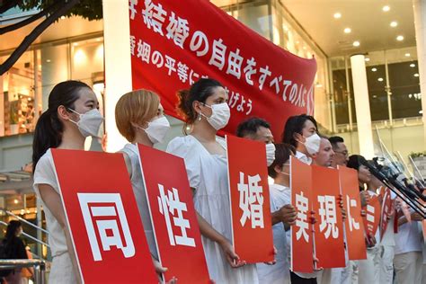 コスメブランドlush、同性婚法制化を求めてサイレントデモ 東京・大阪で：朝日新聞sdgs Action