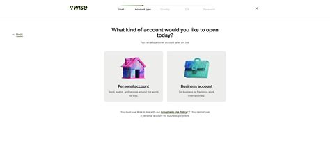通过wise拥有一个美国checking账号和虚拟Debit card 一个设计师
