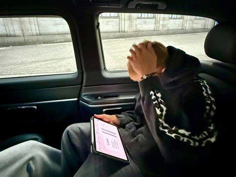 Mode Aus Ipsach Alex Gebauer 15 Etabliert Seine Modelinie Vhipe