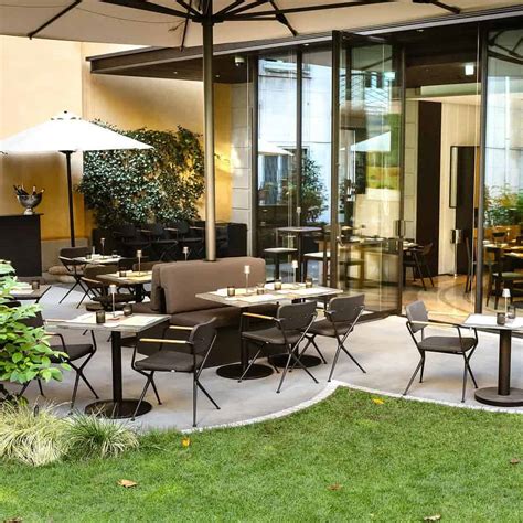 Apre Il Caffè Bistrot Di Andrea Aprea