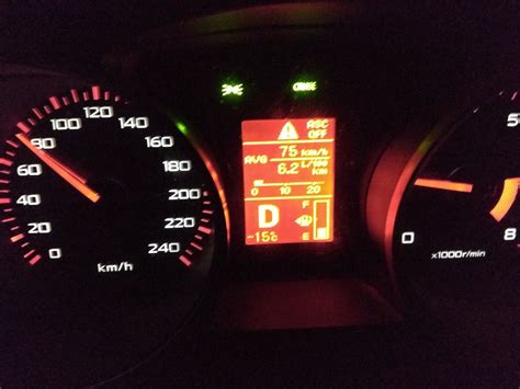 Cruise загорелся значек — Mitsubishi Lancer X 2 л 2008 года электроника Drive2