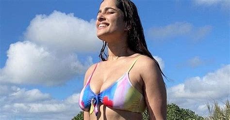 Hot Sexy Priya Bapat Bikini Pics