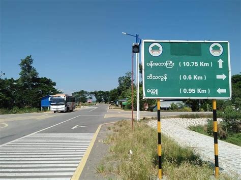 လေးမျက်နှာတွင် ဆိုင်ကယ်မောင်းနှင်လာတဲ့ ဒေသခံ ၈ ဦးကို စစ်ကောင်စီတပ်က စစ်ကား ၄ စီးနဲ့ လိုက်လံ ပစ