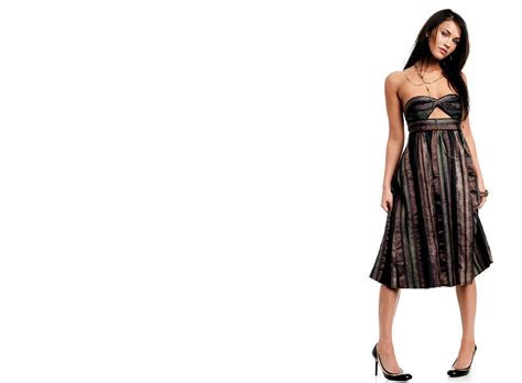 Megan Fox Pics Download Wallpaper HD Celebrities 4K Wallpapers Images And Background