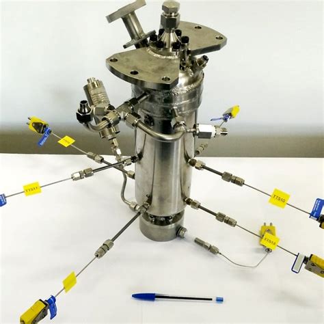 A Picture Of The L75 Engine Gas Generator Download Scientific Diagram