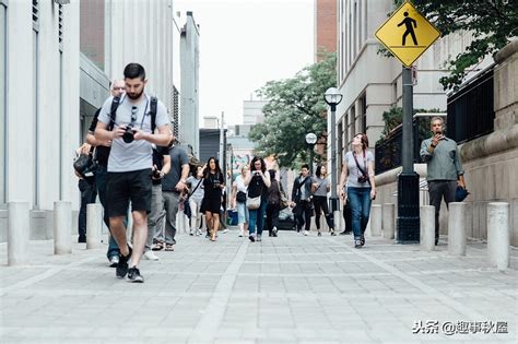 如何在工作表中插入一个表格 Excel中怎么添加表格 正数办公