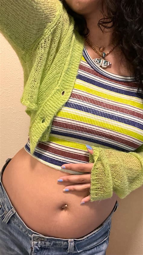 Hows My Button Look R Teachersmidriff