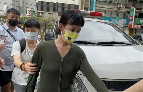 黃子佼性騷案送醫新進度！已甦醒轉林口長庚就醫 傳疑「用原子筆自傷左胸左臂」