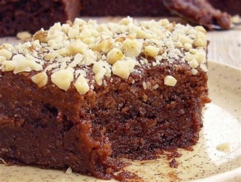 Супер сочен сладкиш със сладко орехи и бира идеален за пости Няма и да разберете че е без