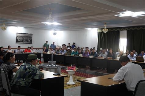 Дархан сумын 4 дүгээр багийн иргэдтэй уулзалт хийв