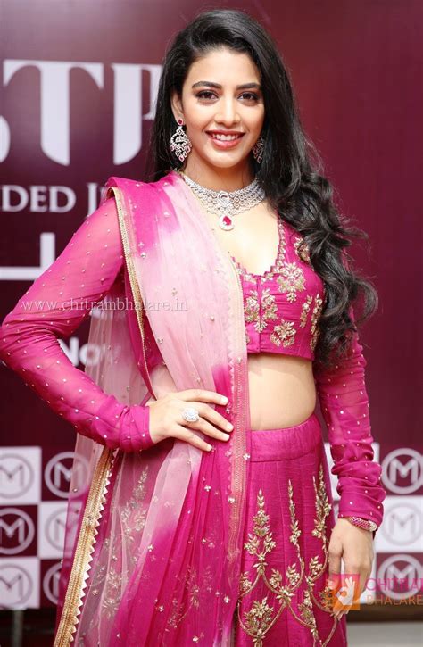 Daksha Nagarkar Hot Photos Pics New Images And Wallpapers