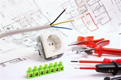 طراحی تاسیسات الکتریکی ساختمان با نرم افزار Autocad مجتمع آموزشی فنی