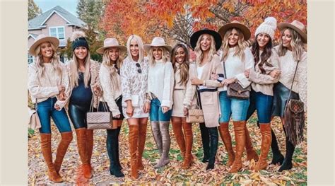 Get On Your Sweaters ‘christian Girl Autumn Is Here Baptist News Global