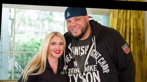 Who Is Tyrus Wife Everything You Need To Know Expressing Magazine