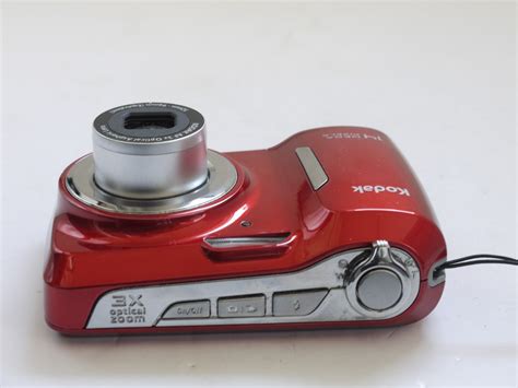 Kodak Easyshare C183 14 Mp Digital Compact Camera Red Coloured With