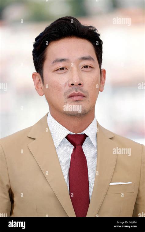 Actor Ha Jung Woo Attends The Photocall Of The Handmaiden
