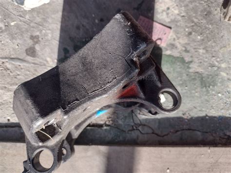 Компресор за хладилен бус пикап камион 2 броя Климатици Резервни части консумативи