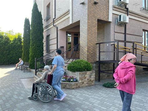 Хоспіс Львів Ціна перебування Приватний хоспіс у Львові Батьківський Затишок для літніх