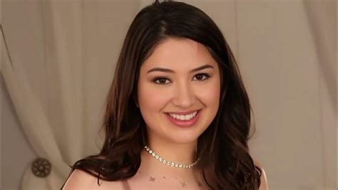 Alyx Star Beautiful Pics Hollywood Bigg Star Alyx Star Latest Pics