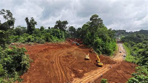 អាជ្ញាធរខេត្តមណ្ឌលគិរី ឈូសឆាយផ្លូវវាងថ្មី សម្រេចជាស្ថាពរ១០០ នៅចំណុចកំណាត់ផ្លូវជាតិលេខ ៧៦a