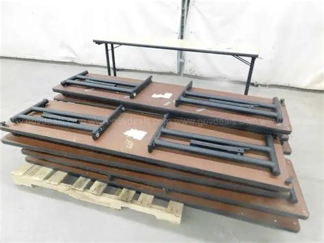 10 Folding Tables B8 Govdeals